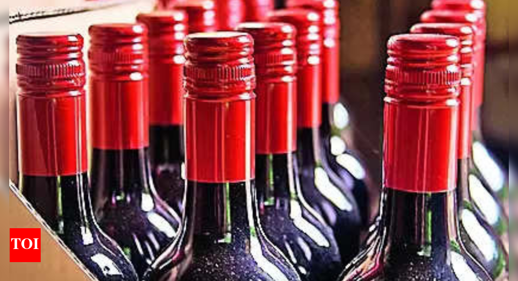 Festive step: 10 teams to check liquor smuggling in Delhi | Delhi News ...