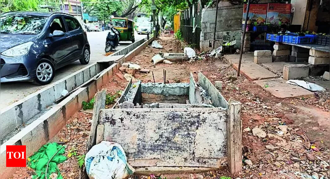 Iron Rods: Open Footpath Chambers With Iron Rods Leave Locals Jittery ...