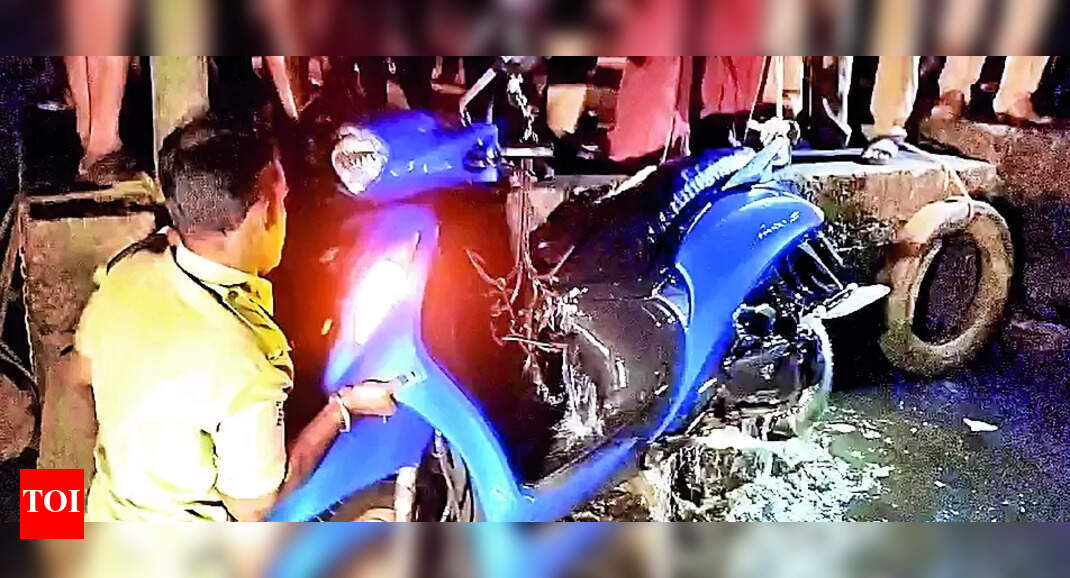 Two-Wheeler: Two Killed As Two-wheeler Falls Into River Near Manjummel ...