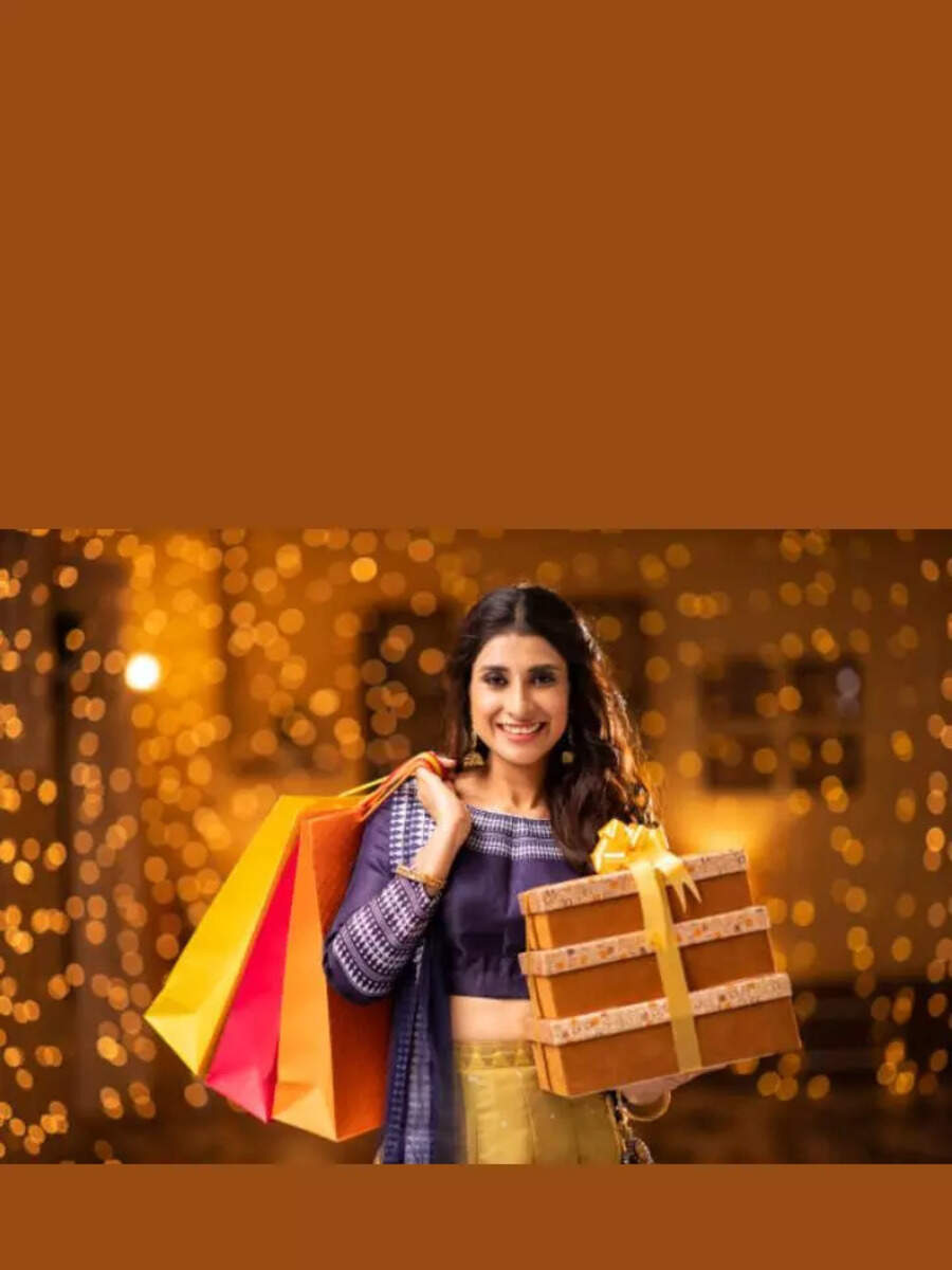 Planning Festive Shopping? Learn How To Allocate Your Monthly Income ...