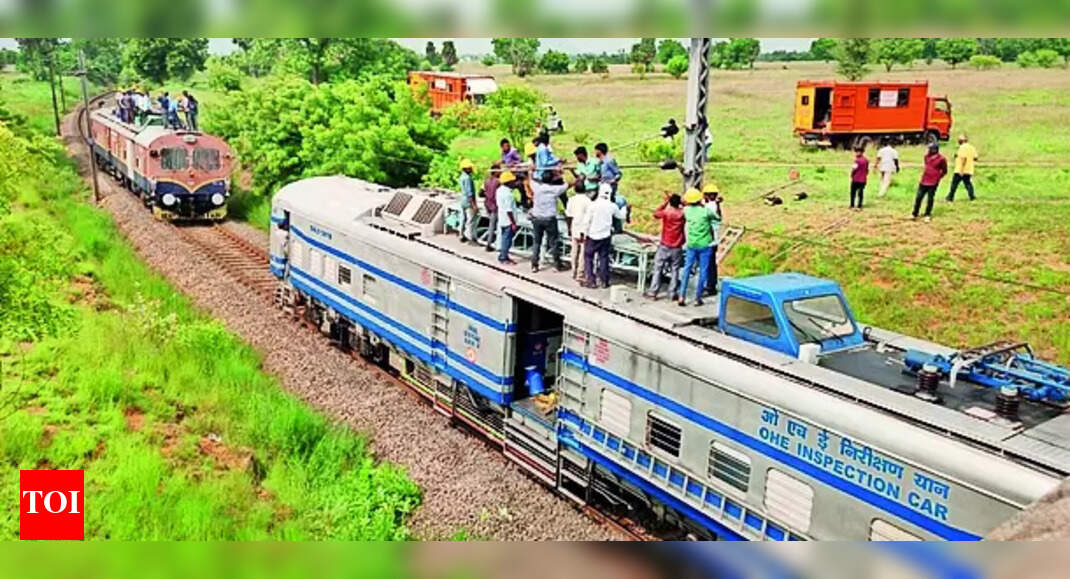 Trains Late: Trains Late By 3 Hrs As Overhead Electric Lines Snap In ...