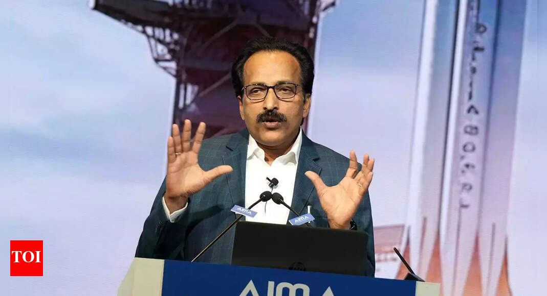 Isro prefers woman fighter test pilots for its manned mission, possible ...