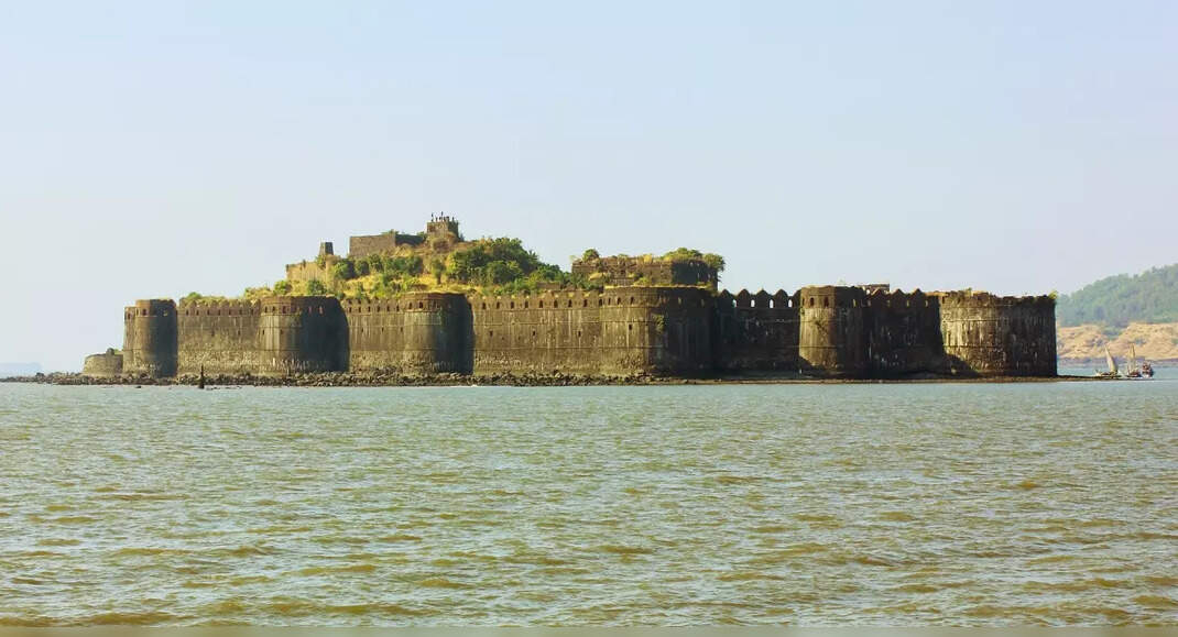 Murud Janjira Fort: Maharashtra's formidable island fortress | TimesTravel
