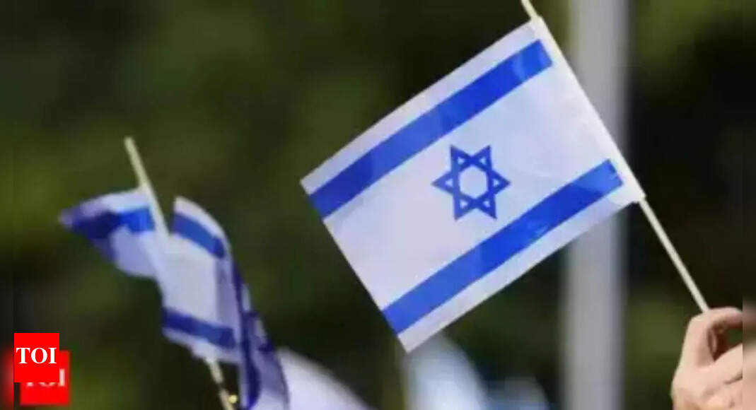 Extinction Event: 4 Cases Filed For Pasting Israeli Flag To Protest ...