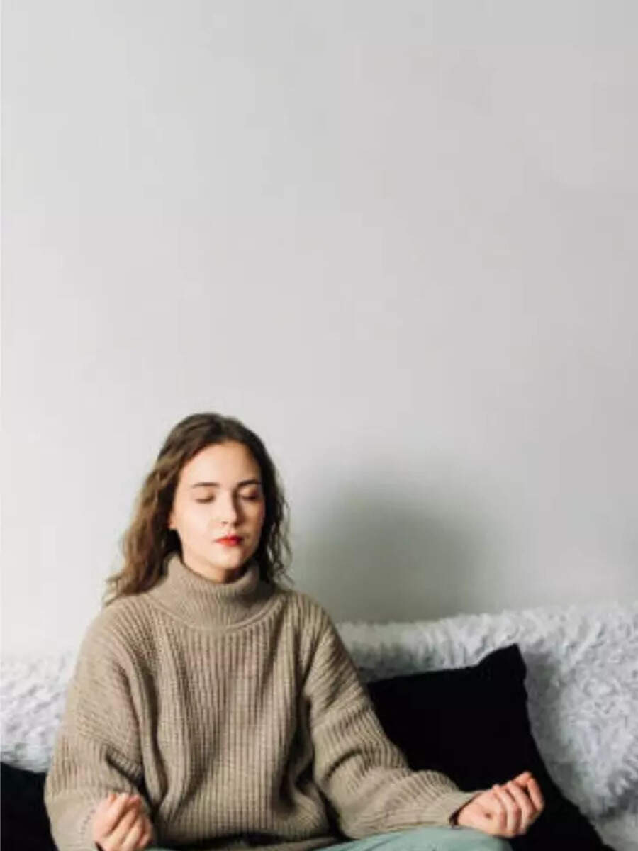 8 Easy Yoga Asanas After Meals For Digestion | Times Now