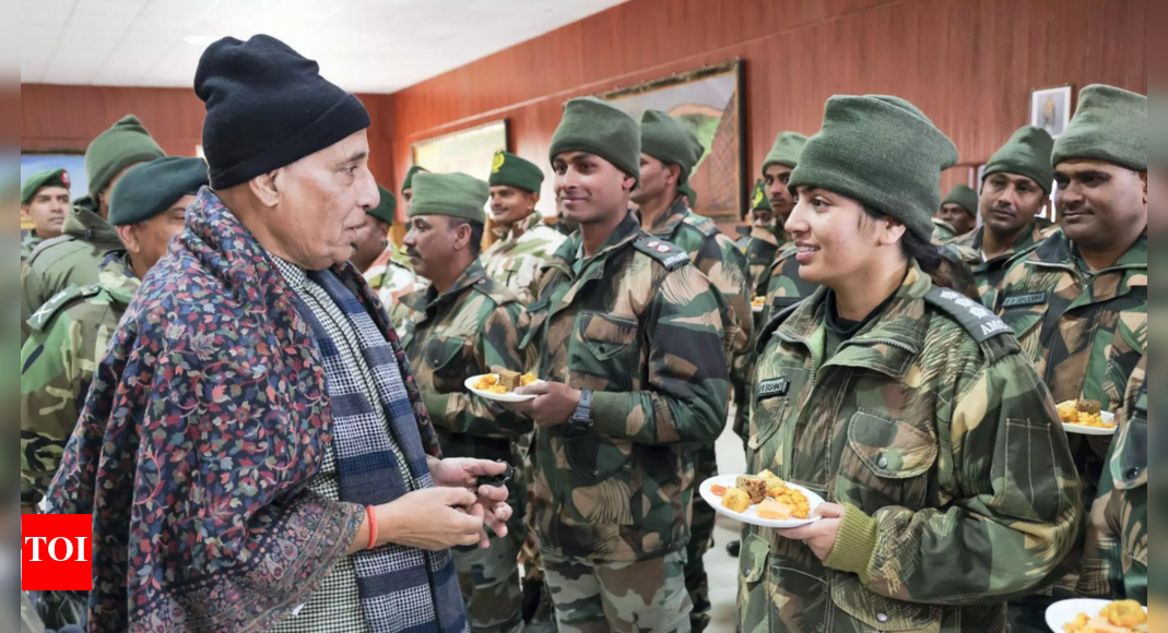 India China LAC News: Rajnath Singh reviews preparedness in Tawang amid LAC stand-off | India ...