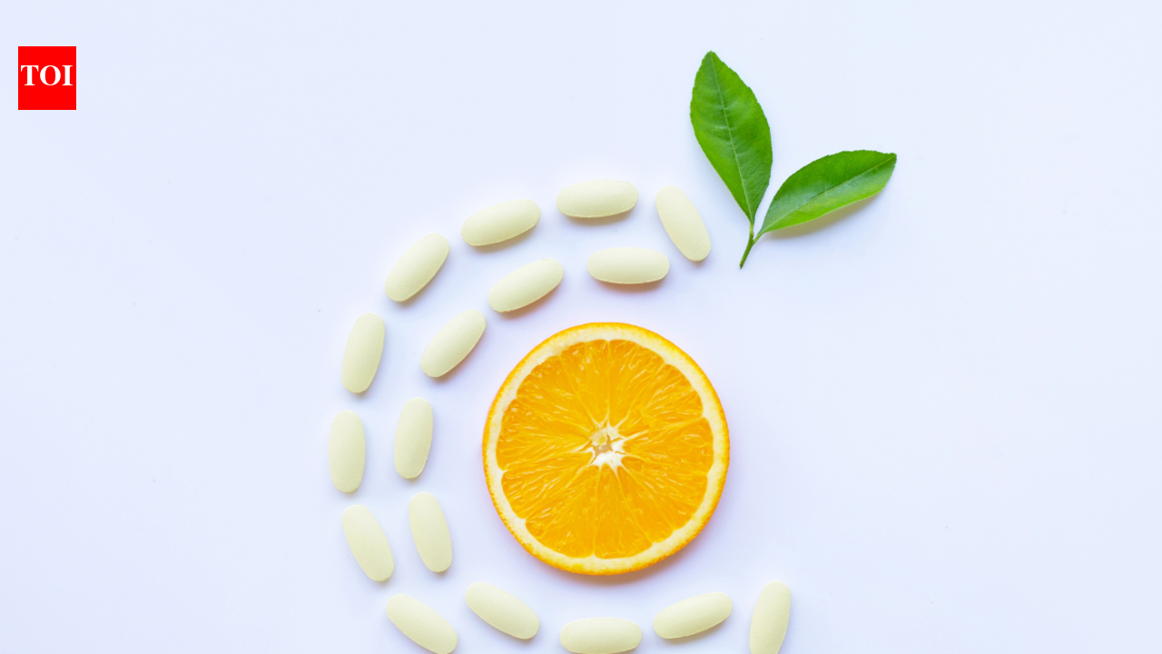 Vitamin C Deficiency: Warning sign of vitamin C deficiency on your skin