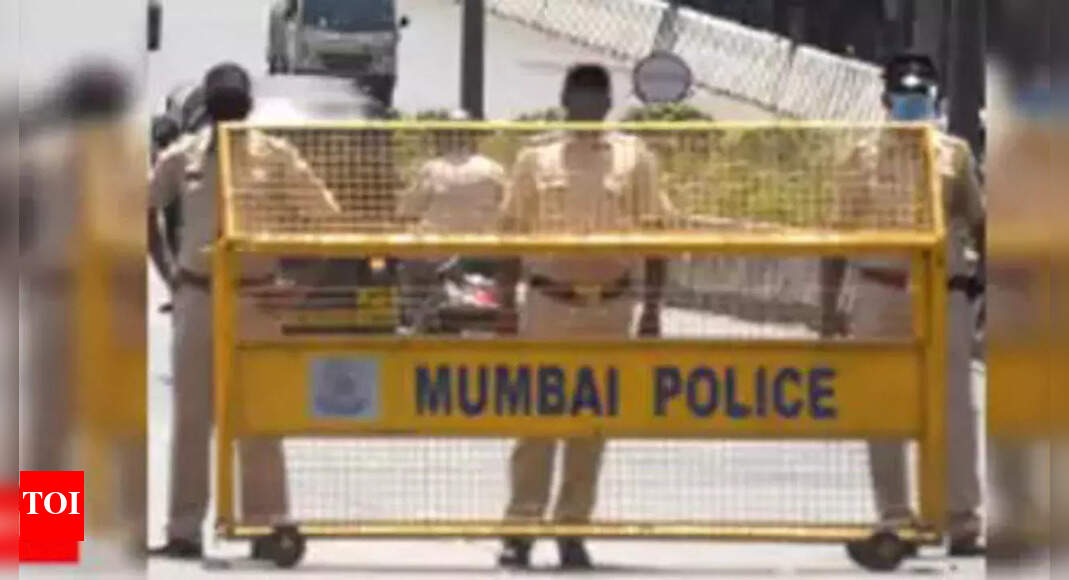 Mumbai: Man ends life after sextortion but police file impersonation ...