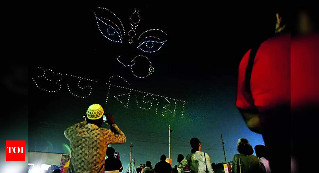 Subho Bijoya Message: Drones Light Up Sky With Subho Bijoya Message ...