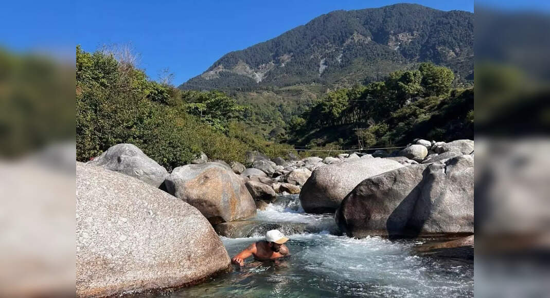 Rahul Dravid, KL Rahul and others go on a Triund trek ahead of India ...