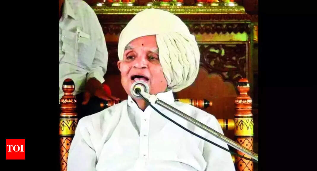 Baba Maharaj Satarkar, the man who cast magic with kirtans, no more ...
