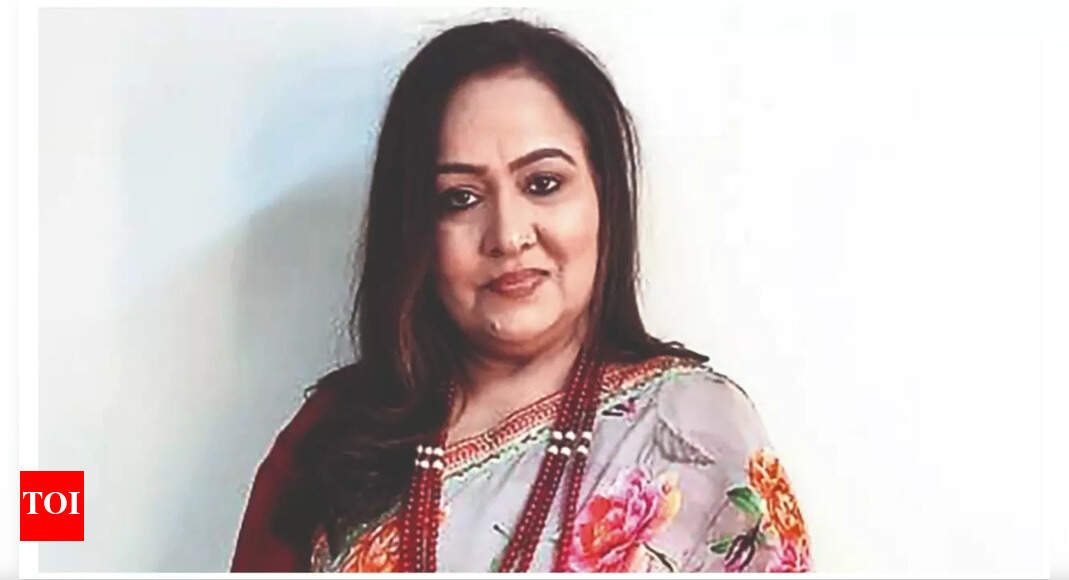 It was a big step to try my luck in showbiz at 39: Urmila Sharma - Times of India