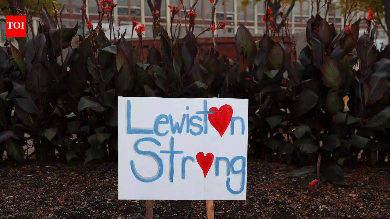 Lewiston, Maine shooting: Hundreds of officers search for suspect ...