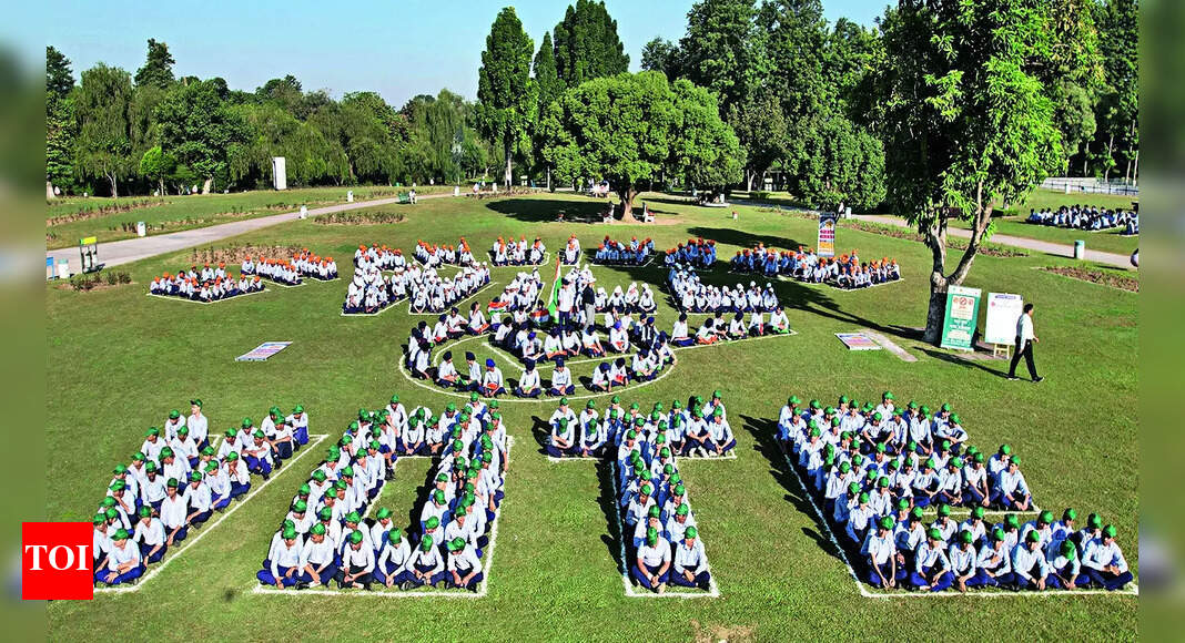 Vote: 1,000 Students Come Together To Encourage Voters | Chandigarh ...