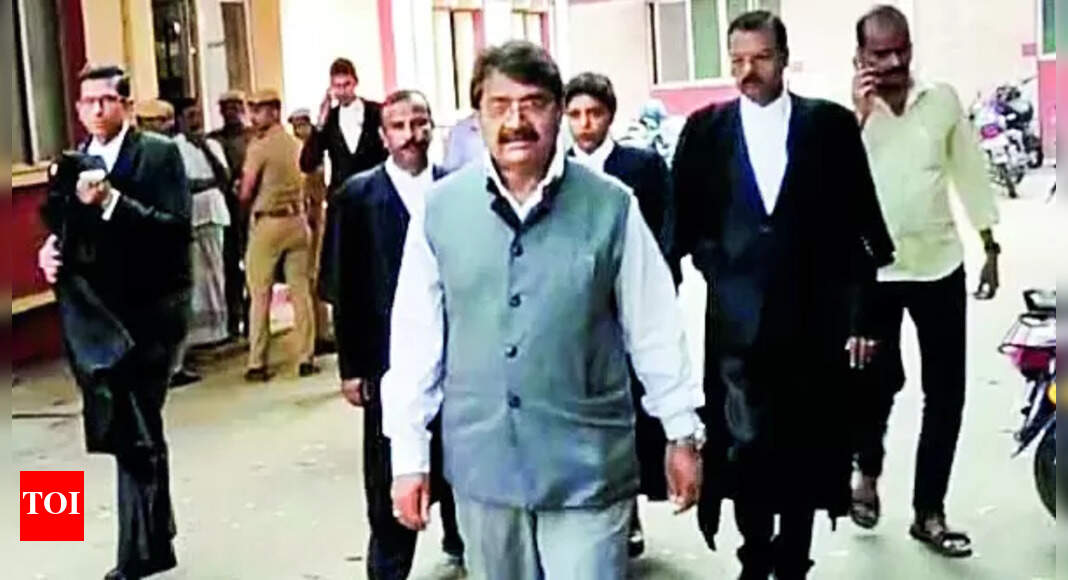 Kidnapping: Extortion Case: Ips Officer Appears Before Dist Judge ...