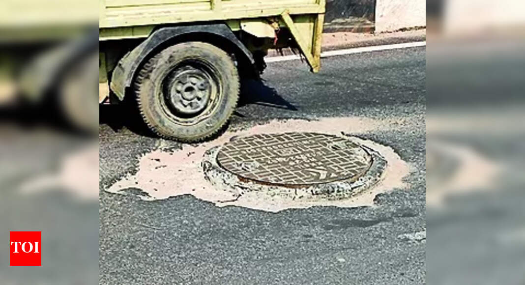 Manhole Covers: Elevated Manhole Covers A Death Trap | Lucknow News ...