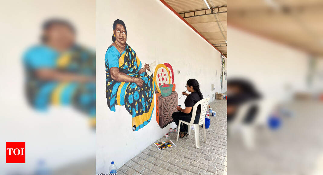 Manaveeyam Veedhi gets graffiti art by 13 women artistes | Malayalam ...