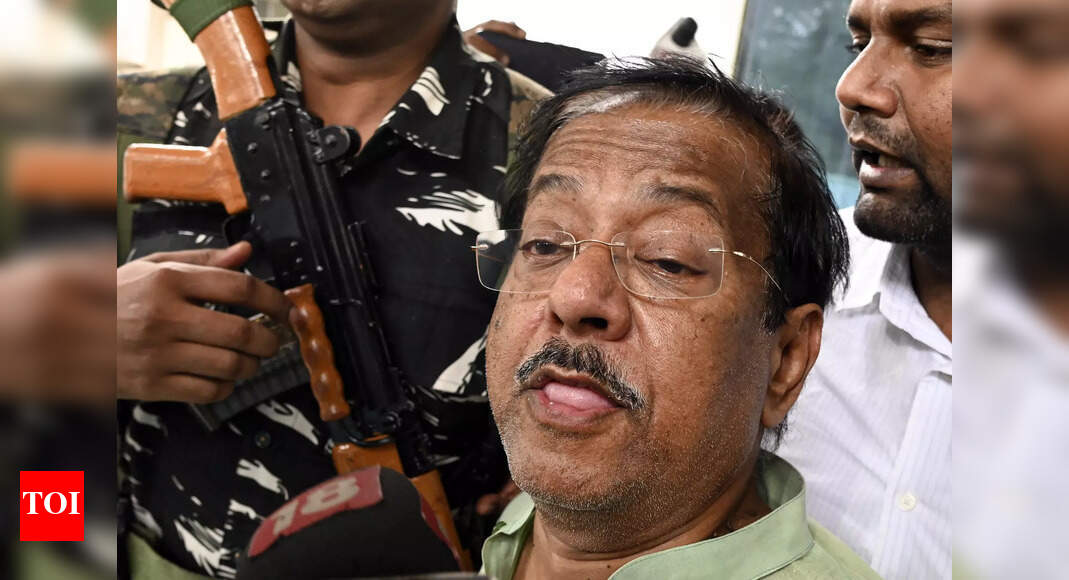 Jyoti Priya Mallick News: West Bengal mantri's daughter says Rs 3.4 ...