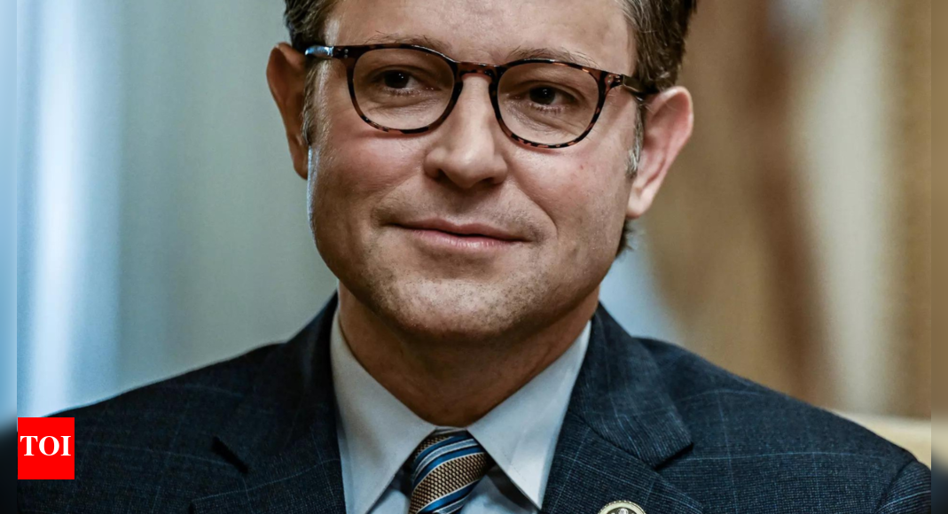 Kelly: Mike Johnson's wife Kelly 'specializes' in Christian counselling ...