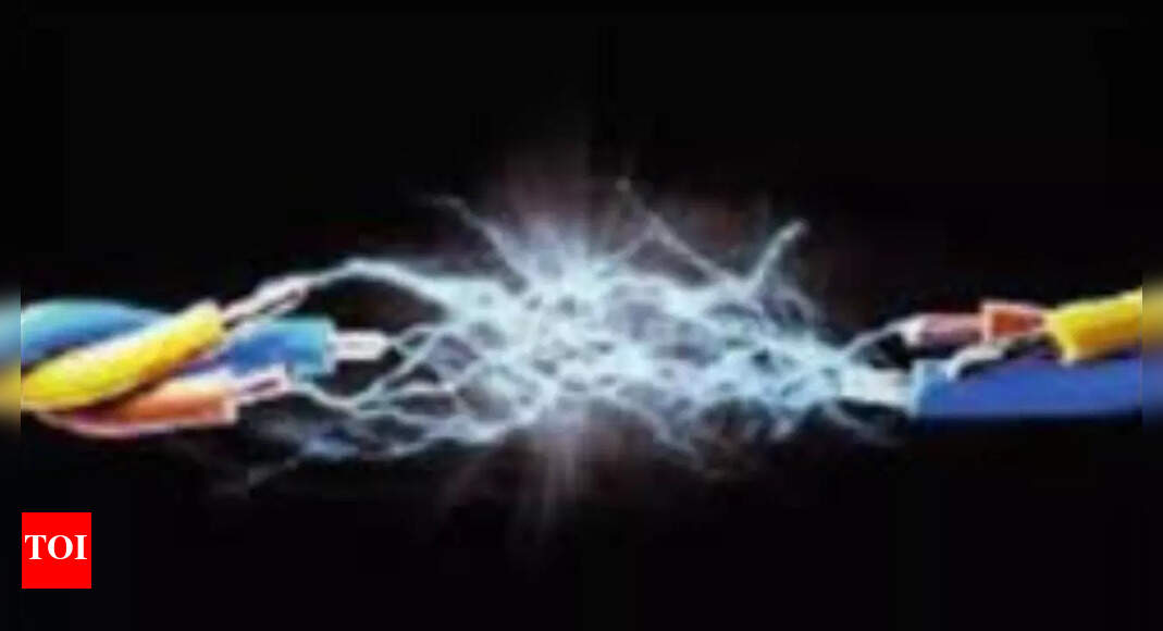 6-yr-old electrocuted after live wire left open for power theft ...