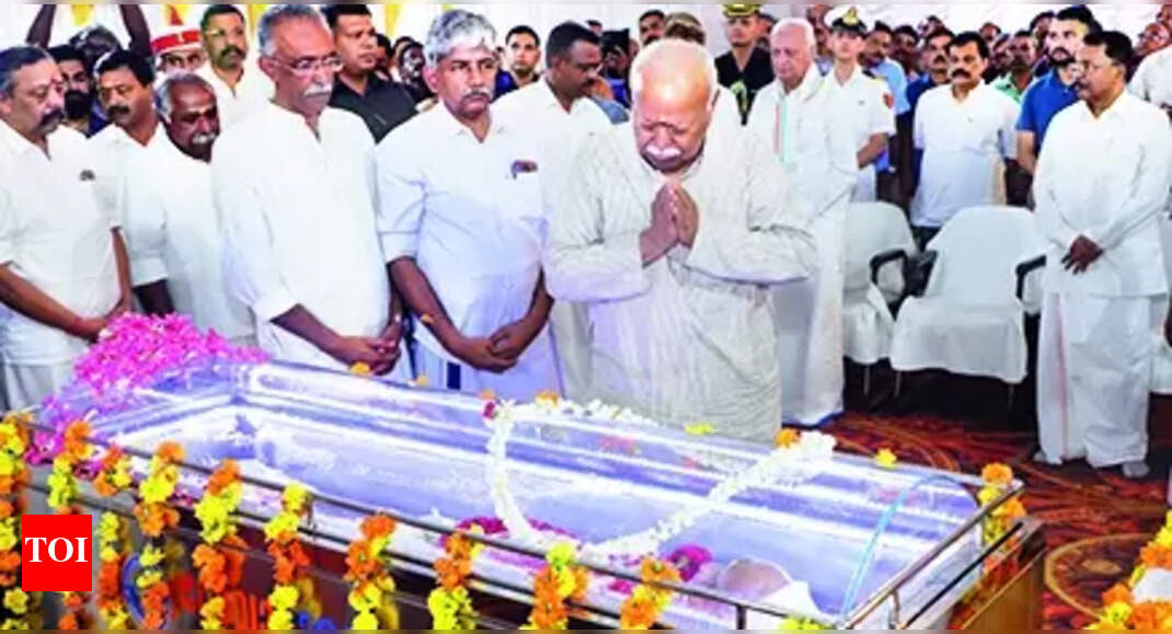 RSS Leader: Last Rites Of Rss Leader Hari Performed At Ivor Madom ...