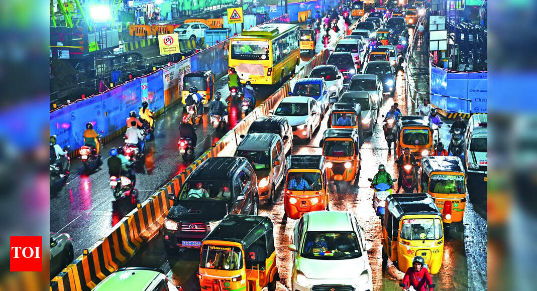 Traffic Congestion: Metro Rail Work Sites Cause Unending Traffic ...