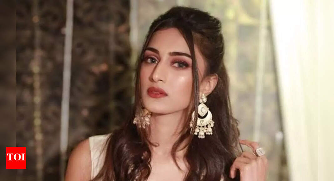 Erica Fernandes takes a break from social media; says, “life has thrown ...