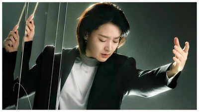 Lee Young Ae takes centre stage as a mysterious orchestra conductor in ...