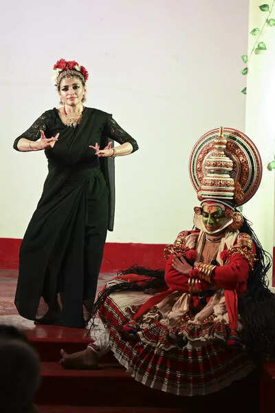 Bhowanipore Mallick Bari hosts a spectacular Legacy Concert - Times of ...