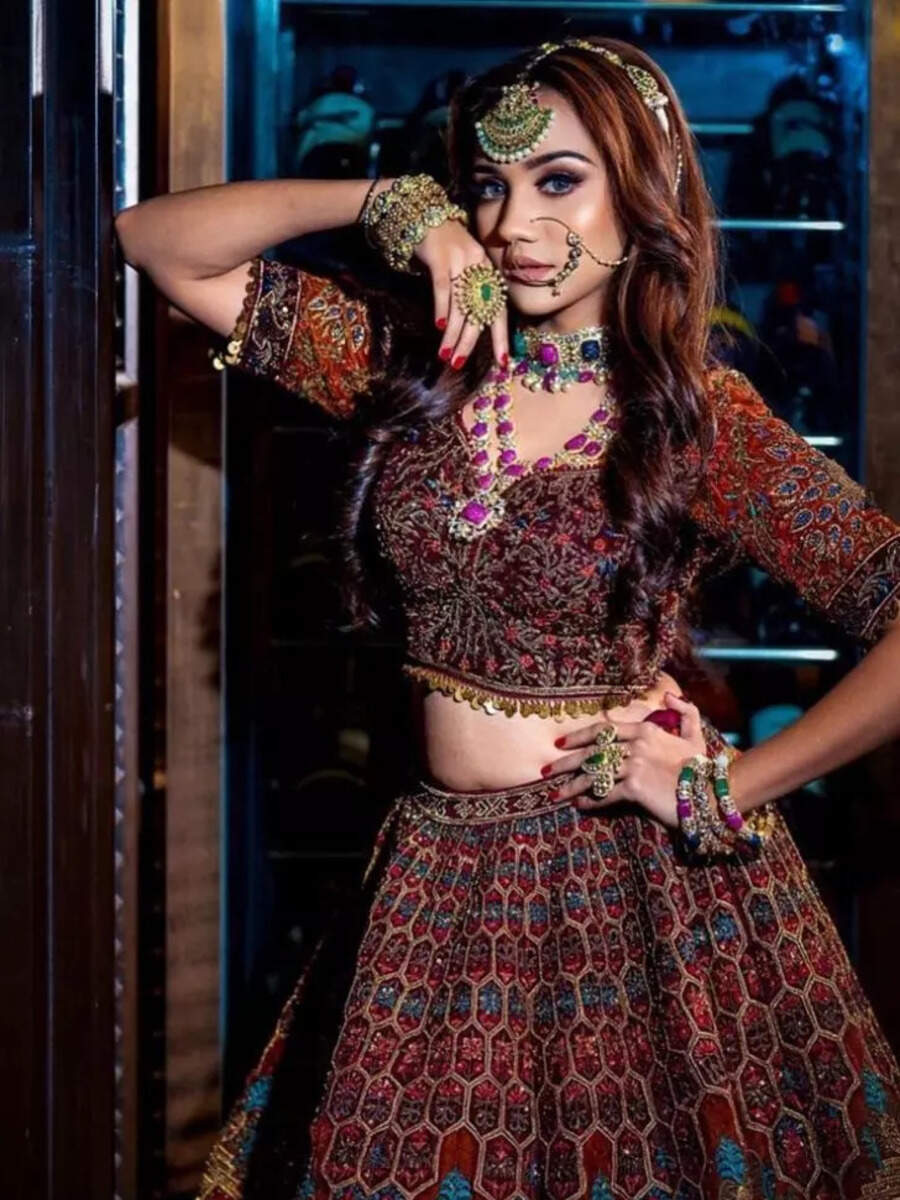 Ashi Singh’s breathtaking ethnic wear collection for wedding vibes ...