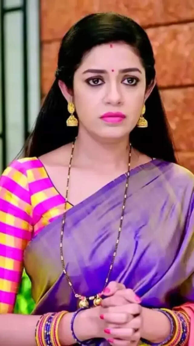 Chaya Singh Husband Krishna