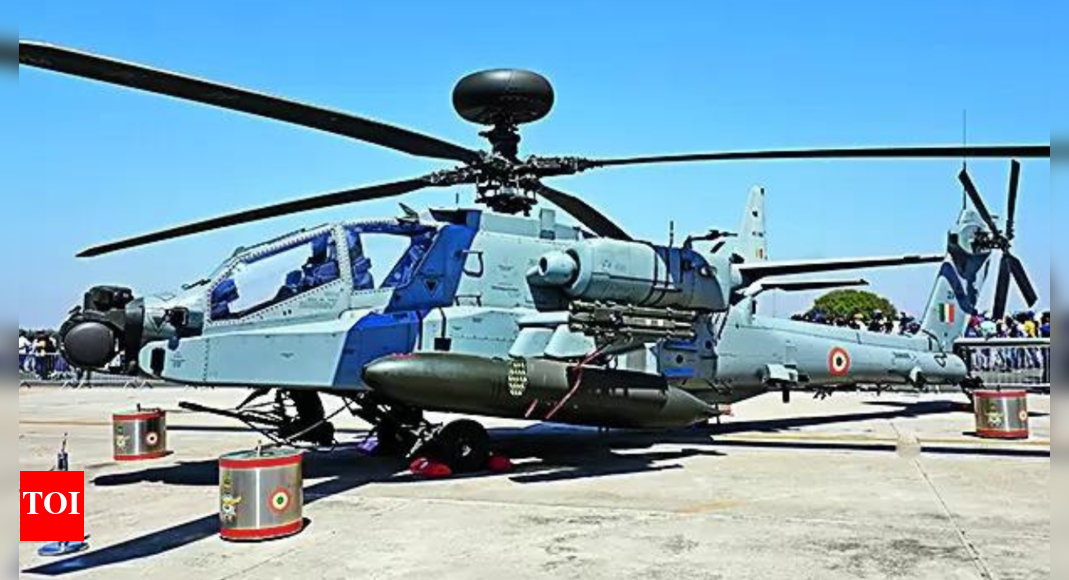 Army: Army set to induct 1st batch of Apache attack helicopters | India ...