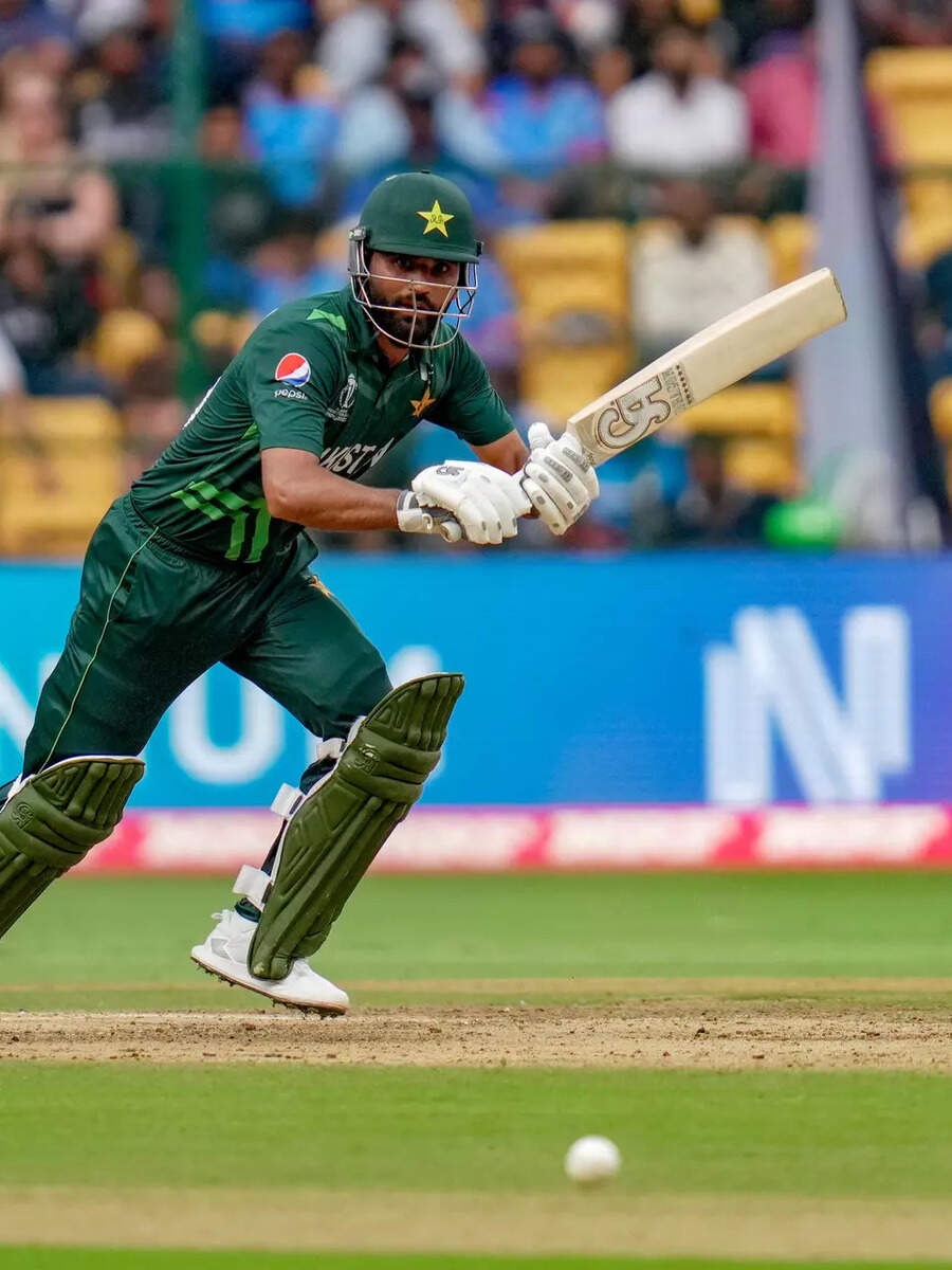 World Cup: Zaman keeps Pakistan semis hopes alive | Times of India