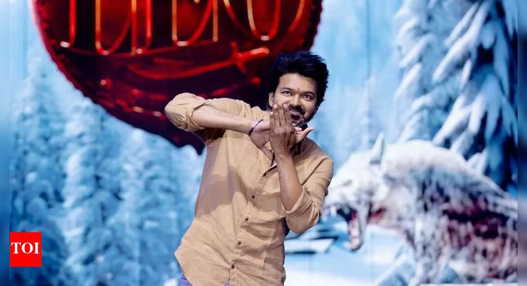 Success: Vijay shares UNSEEN pictures from the 'Leo' success meet ...