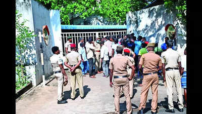 Pondy: 14 injured in fire at pharma unit | Puducherry News - Times of India