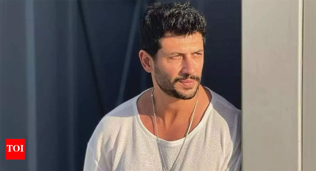 Jad Hadid gets emotional while talking about his bond with ex-wife and ...