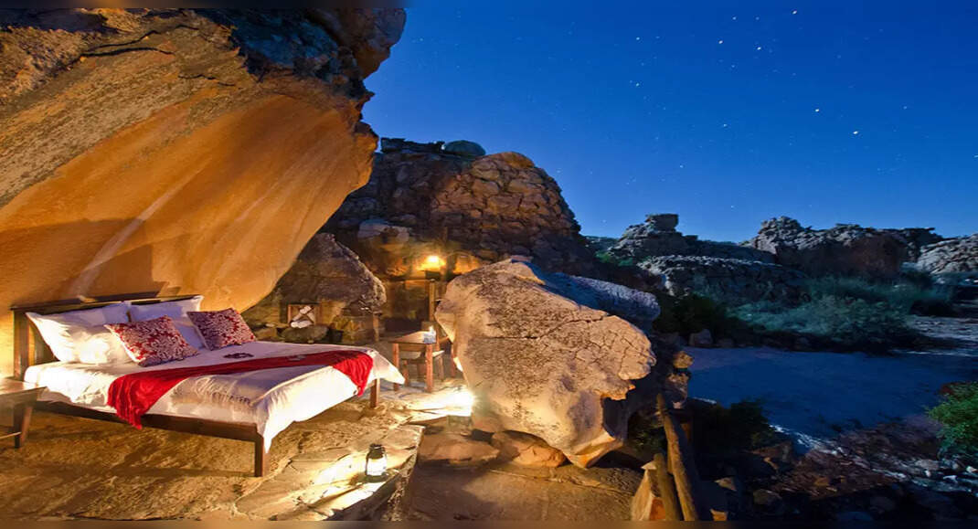 Kagga Kamma Lodge in Cape Town makes living in a cave fun! | TimesTravel