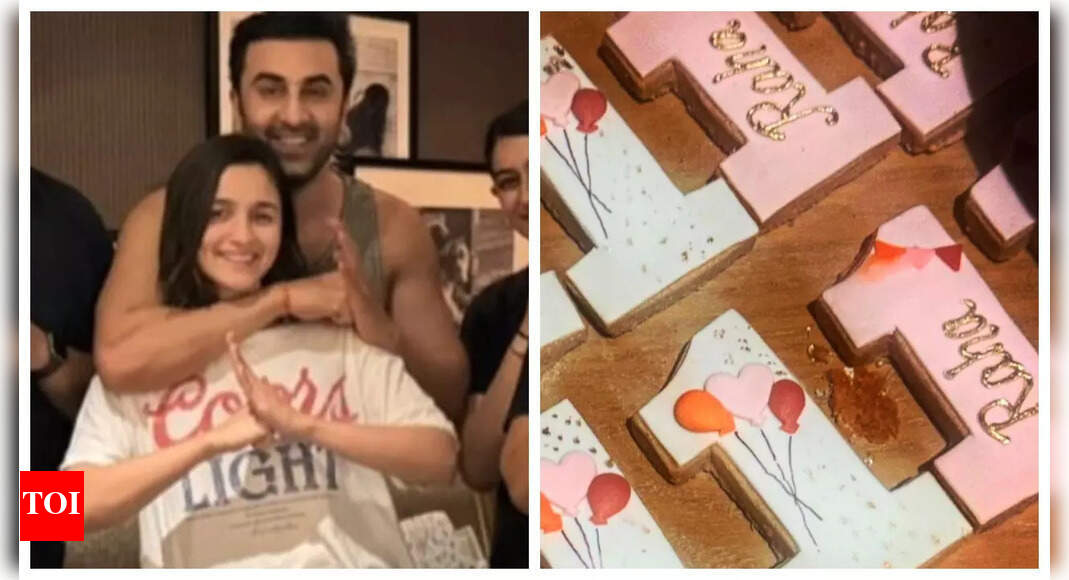 Ranbir Kapoor and Alia Bhatt cuddle up for a cute click after wrapping ...