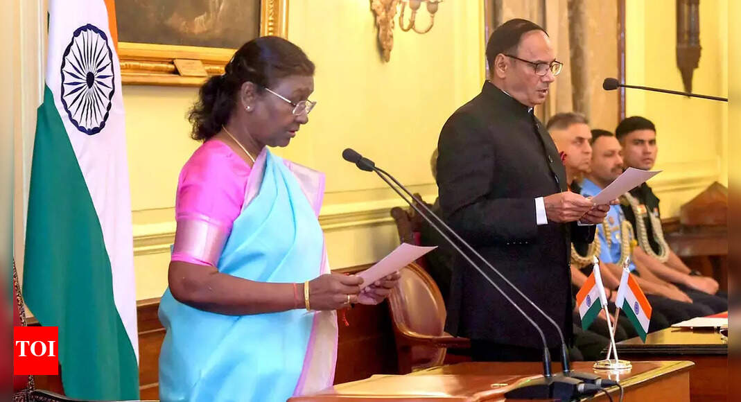 Samariya: New CIC Samariya is first Dalit to hold post | India News ...