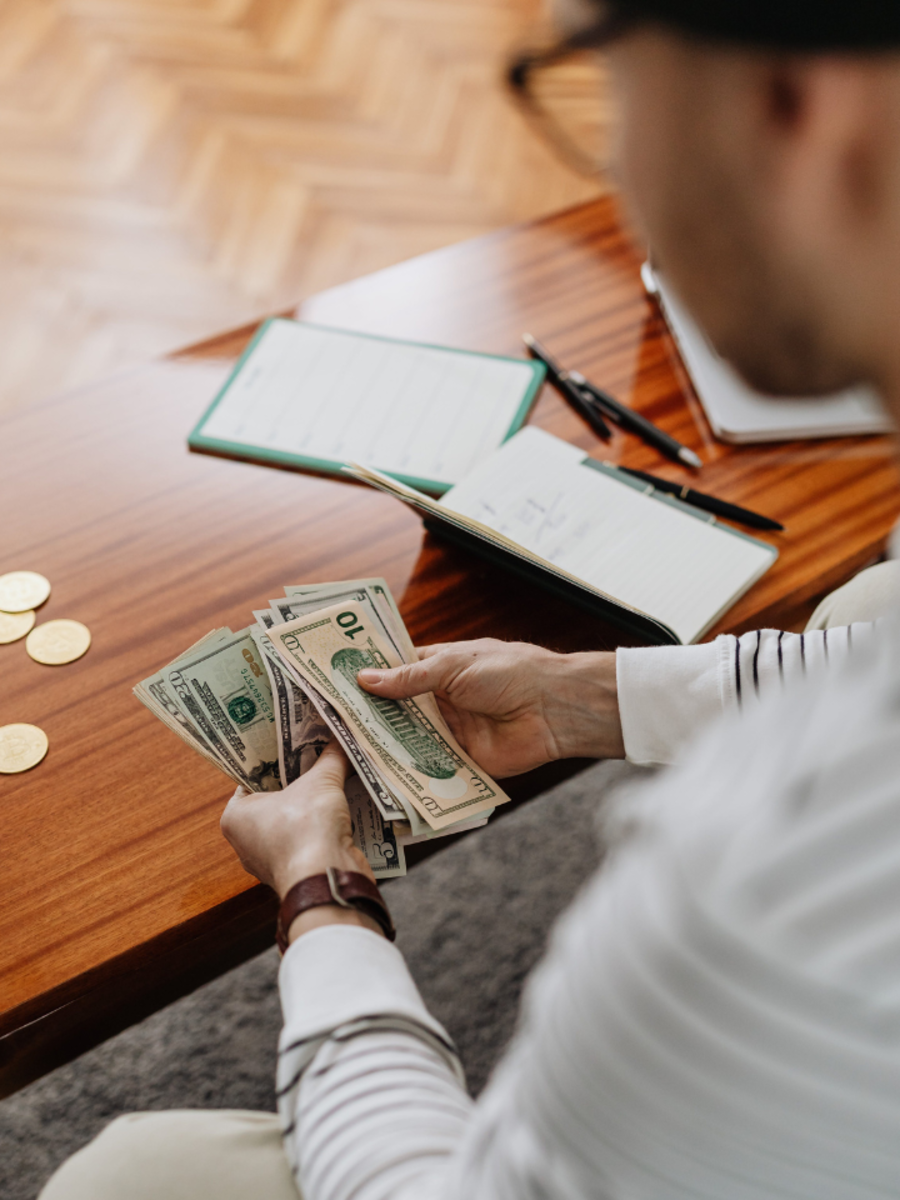 10 Effective Money Saving Hacks | Times Now