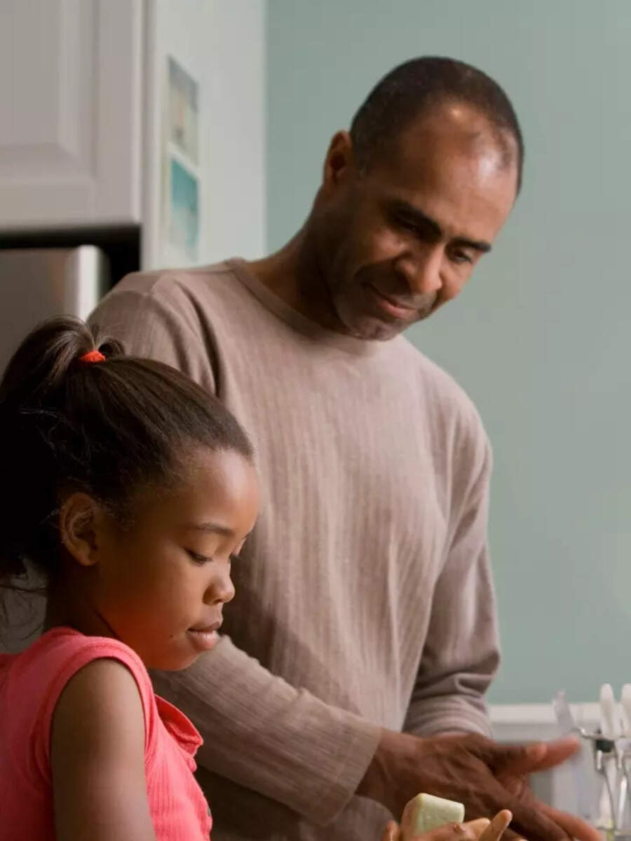 10 tips to raise obedient children | Times of India