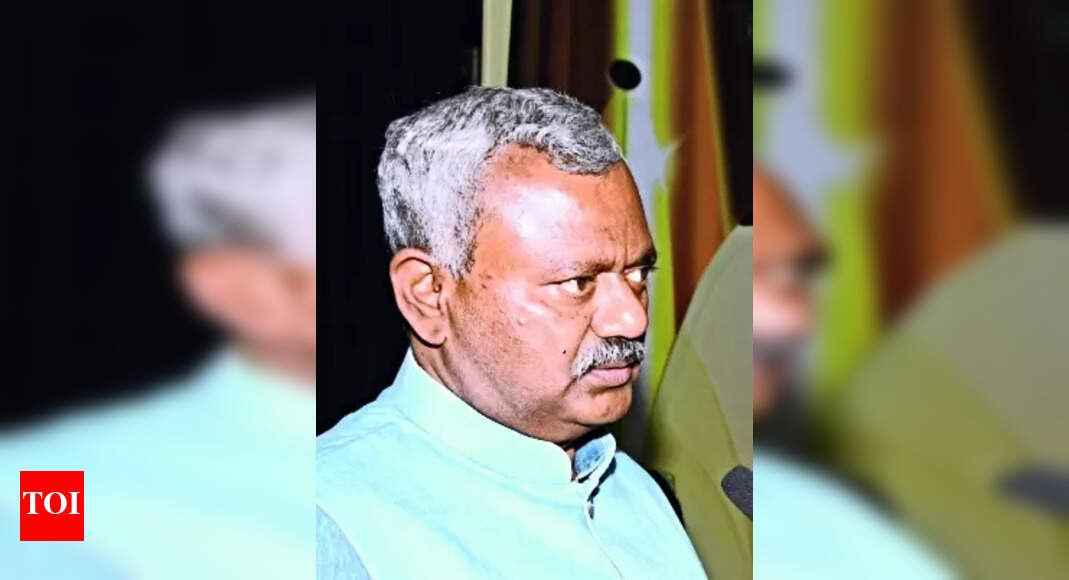 Party Leaders: Bjp Mla St Somashekar Takes A Dig At Party Leaders ...