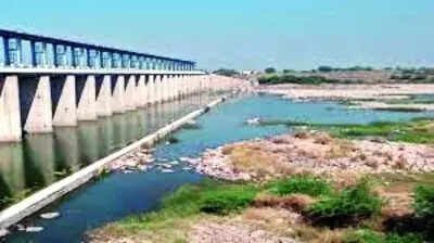 Krishna: Bhima River Dries Up, Leaves 100 Villages In Lurch | Hubballi ...