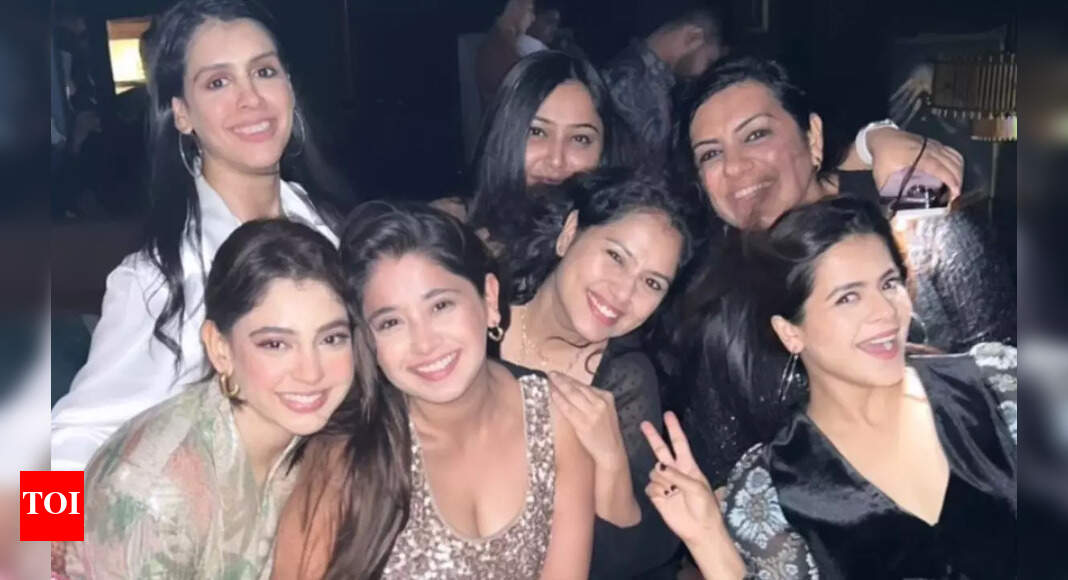 Niti Taylor throws a grand birthday bash; Parth Samthaan, Nia Sharma ...