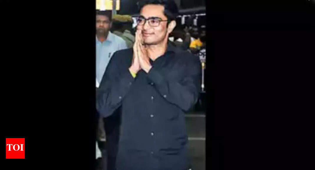 Abhishek Banerjee News: TMC MP Abhishek appears before ED in school jobs scam; submits documents ...