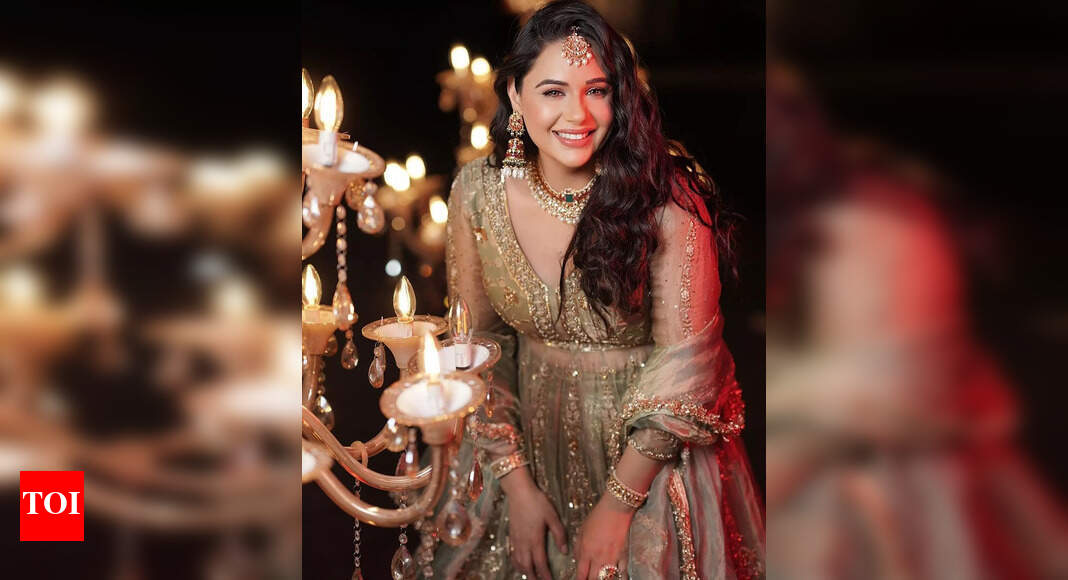 I feel we all spend little extra on Diwali shopping: Mandy Takhar ...