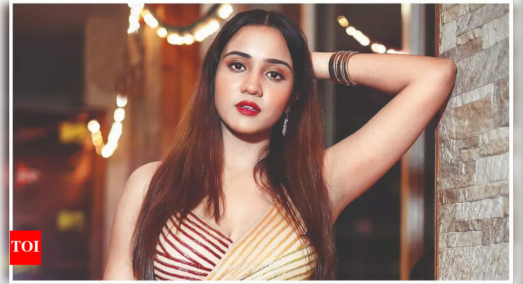 Meet actress Ashi Singh: Finding strong roles every time can be quite a task - Times of India