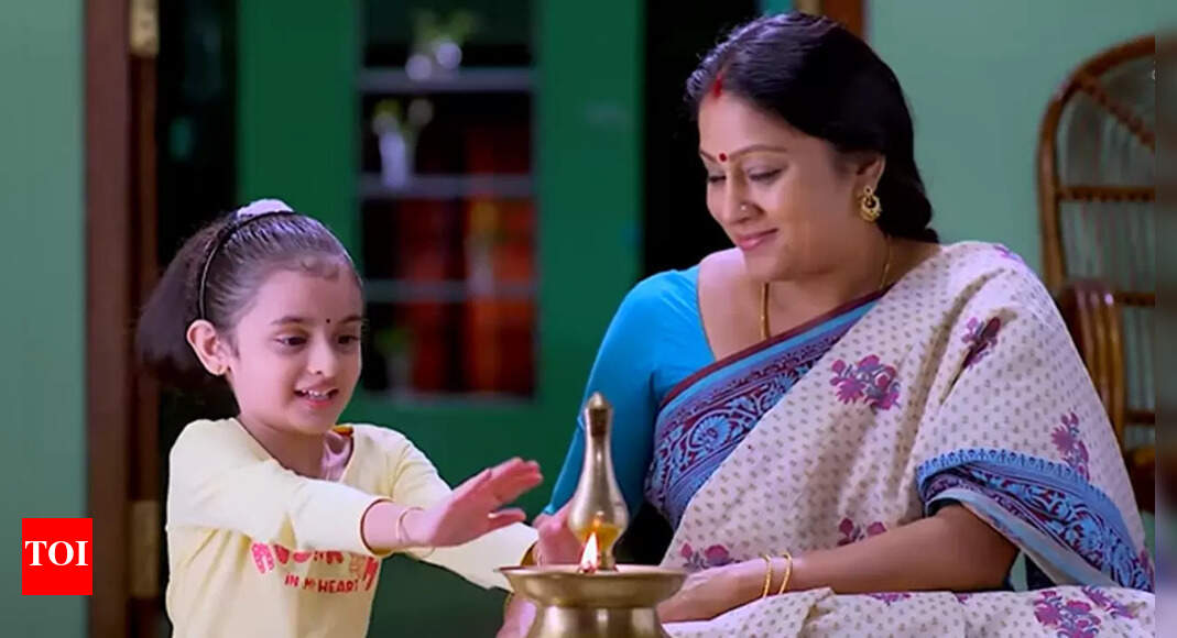 Santhwanam takes a five-year leap, Devooty is a cute kiddo now - Times of India