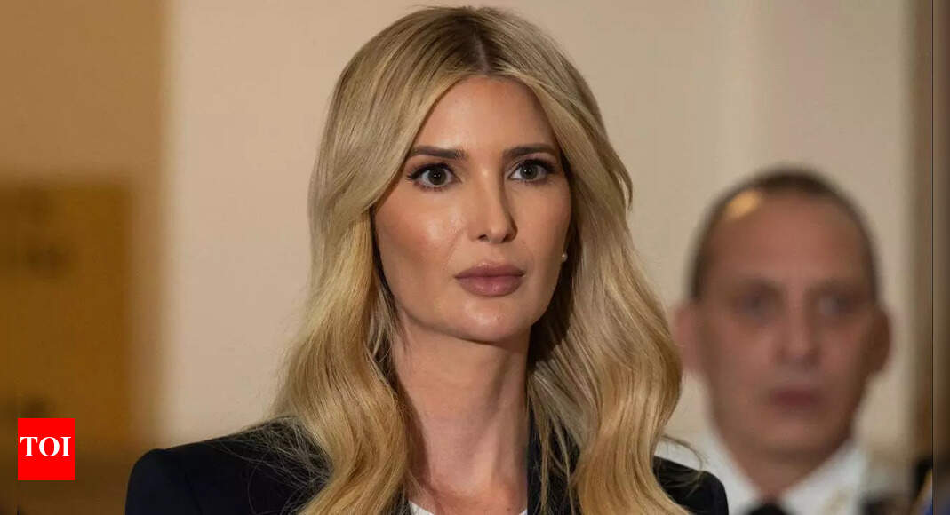 Ivanka Trump: Ivanka Trump's facial transformation at father's trial ...