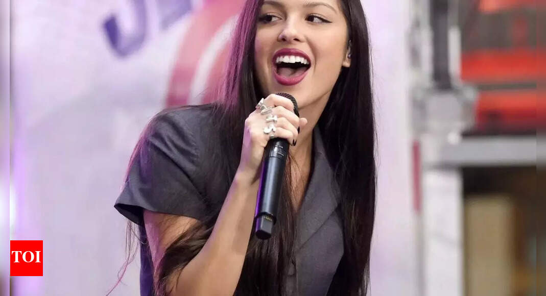 SZA: Women dominate music's Grammy nominations, SZA tops with nine ...